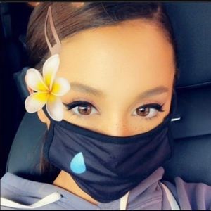Ariana Grande | Accessories | New Ariana Grande Teardrop Mask | Poshmark